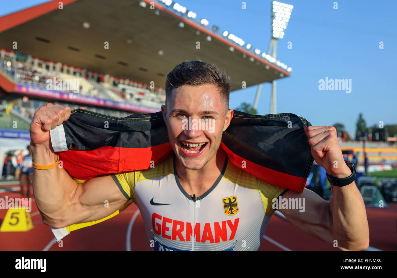 2018 para hi-res stock photography and images - Alamy