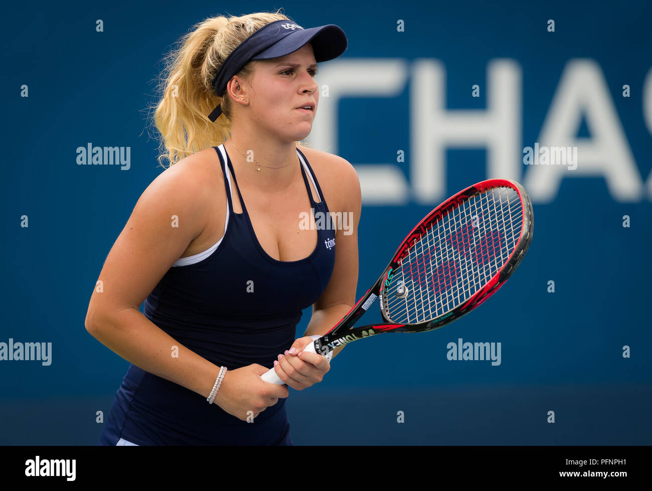 Jana fett hi-res stock photography and images - Alamy