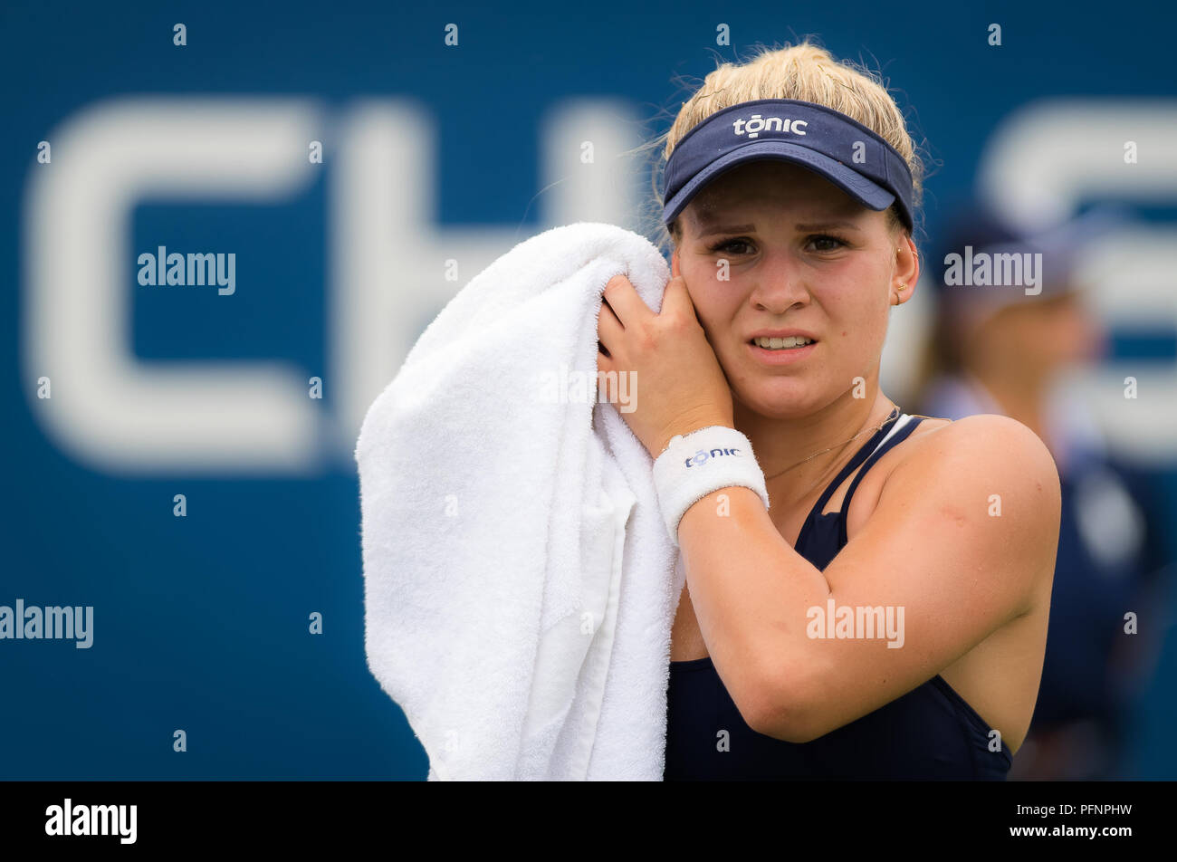Jana fett hi-res stock photography and images - Alamy