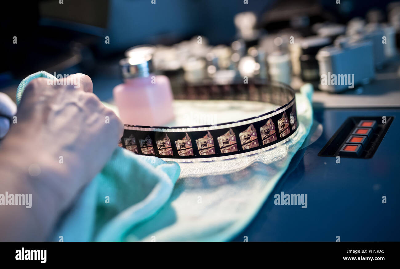 Film cutter hi-res stock photography and images - Alamy