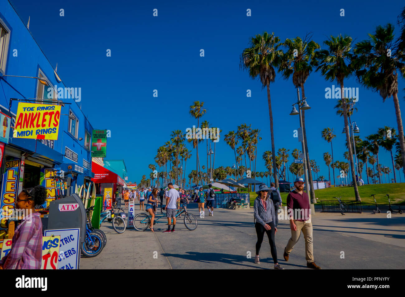 Stalls shops restaurants along boardwalk hi-res stock photography and ...