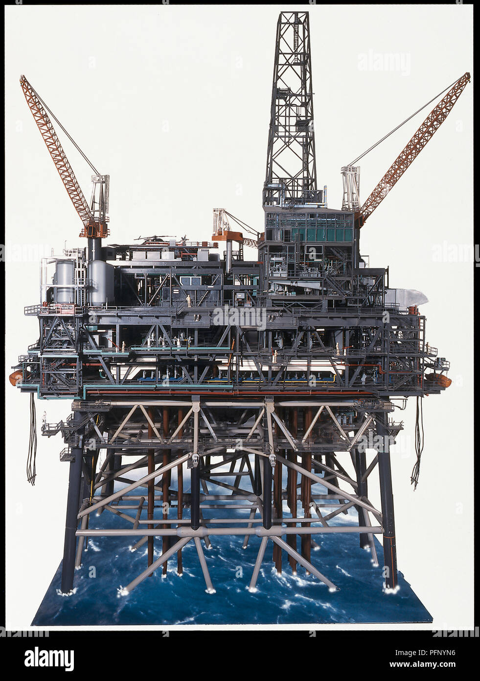 Model of oil rig hi-res stock photography and images - Alamy