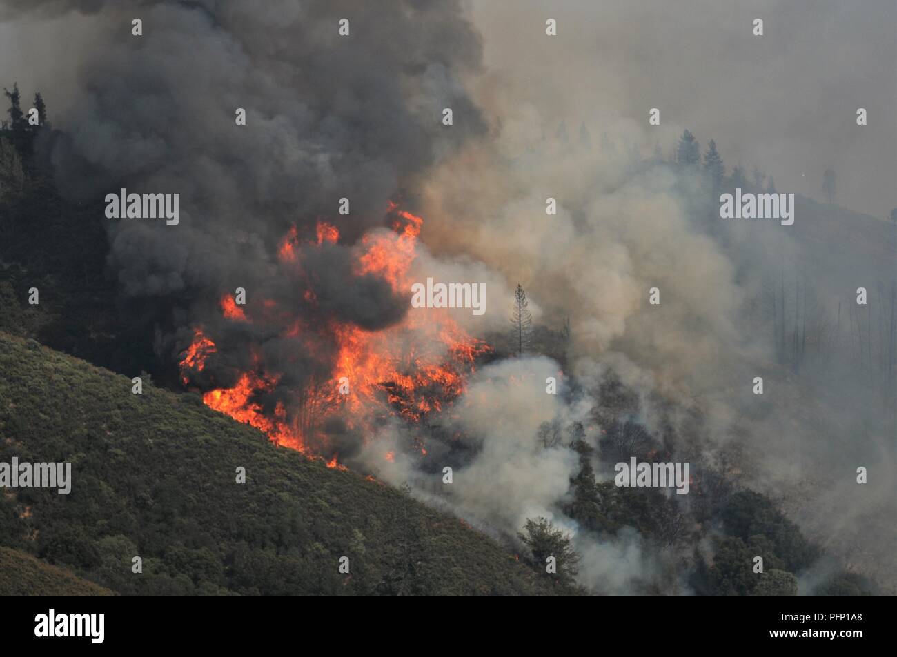 Mendocino complex fire hi-res stock photography and images - Alamy