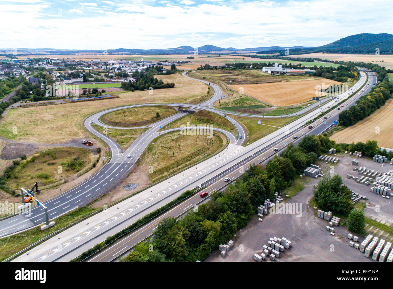 Aerial view highway clover leaf hi-res stock photography and images - Alamy