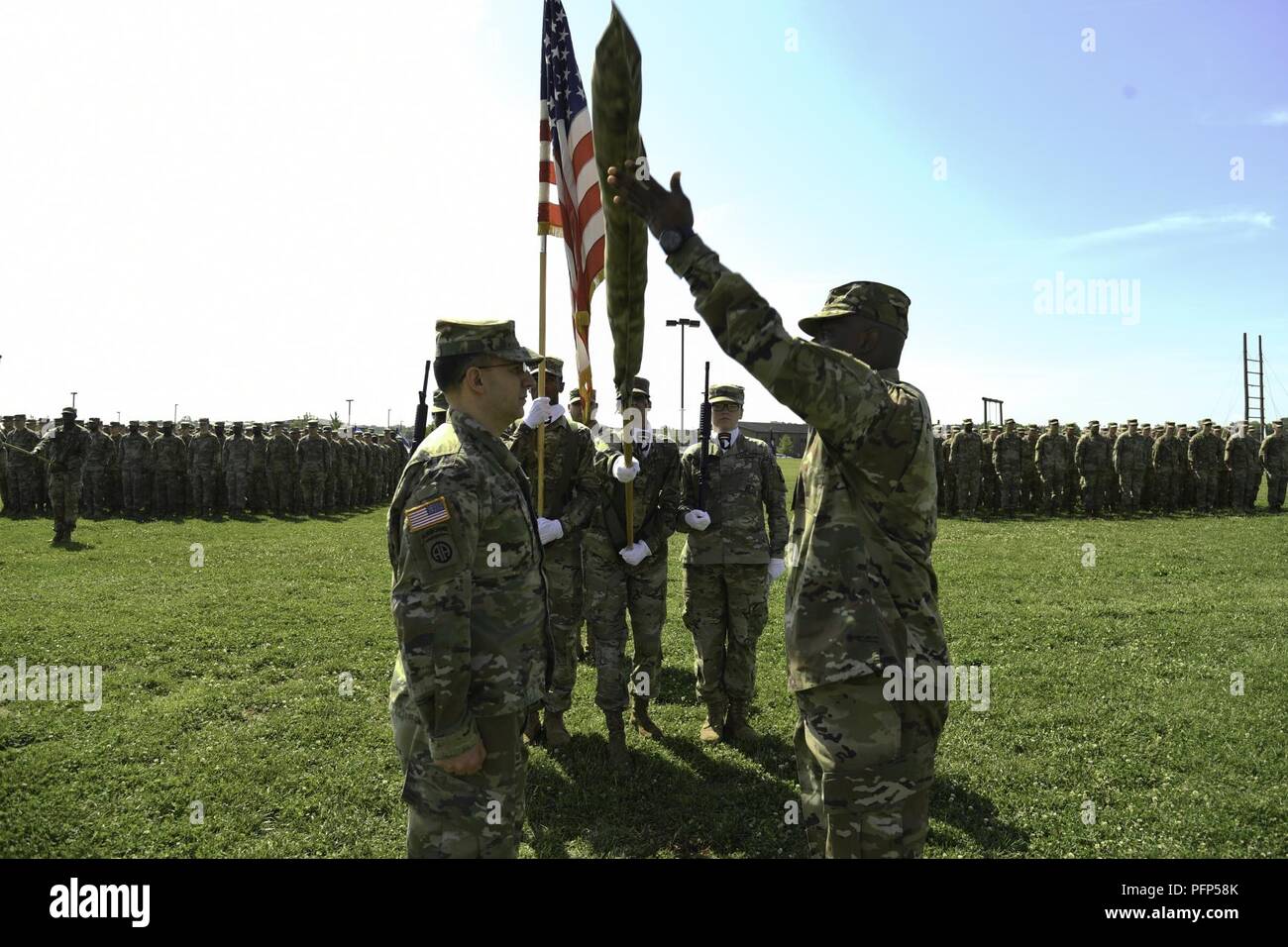 101st airborne division air assault color casing ceremony hi-res stock ...