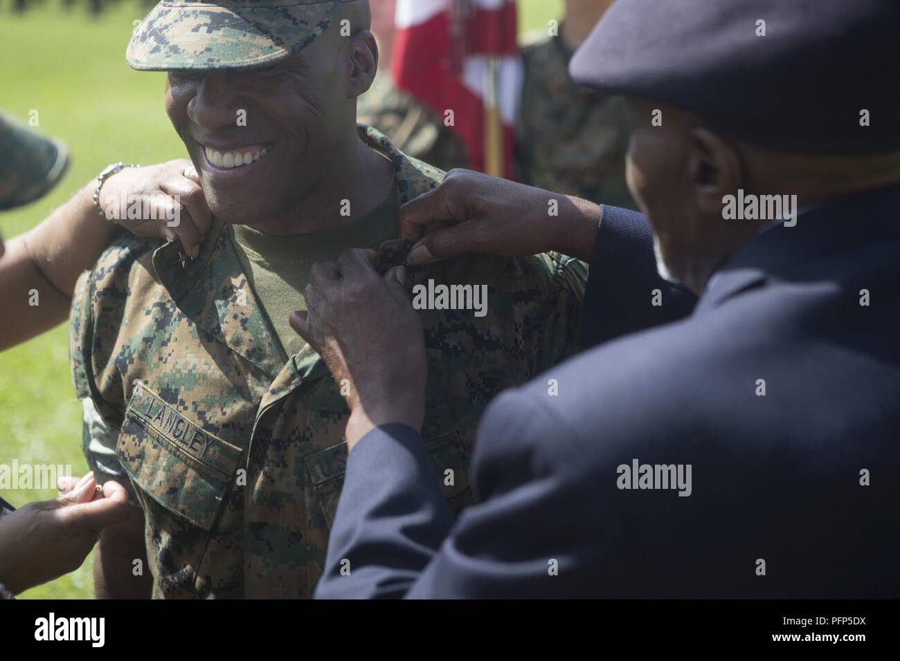 U.S. Marine Corps Maj. Gen. Michael E. Langley has his family promote ...