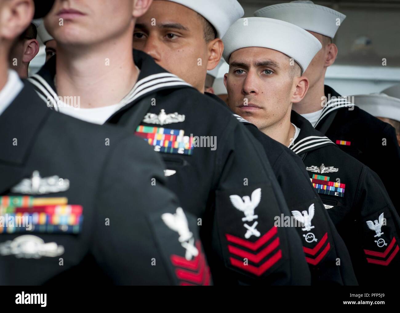 EVERETT, Wash. (May 24, 2018) Sailors aboard the Arleigh Burke-class ...