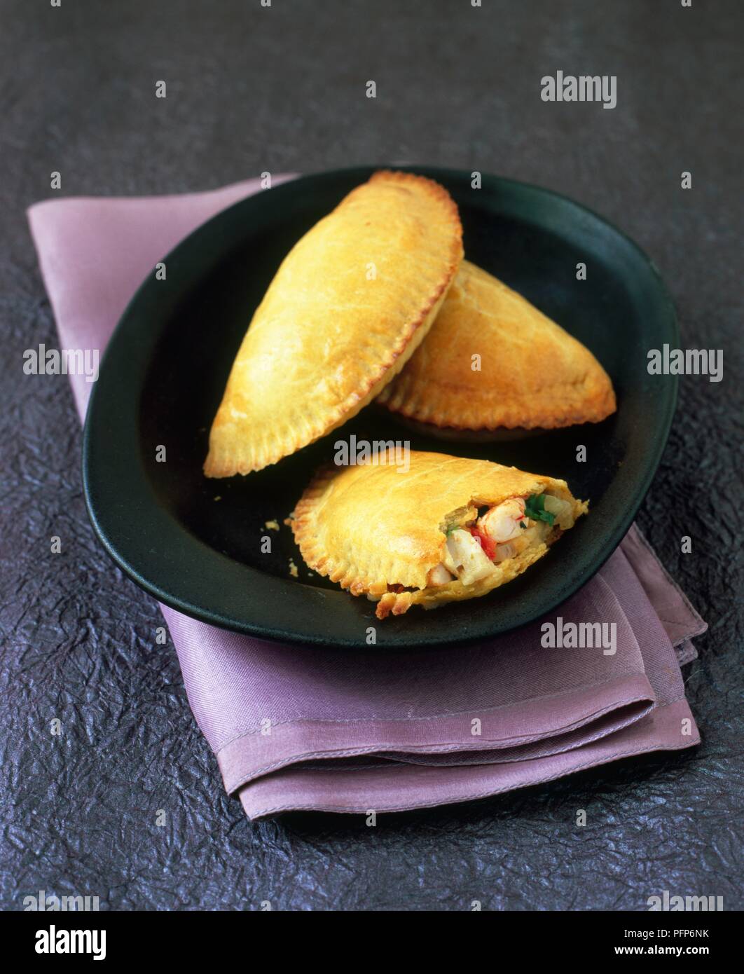 Empanada plate hi-res stock photography and images - Alamy