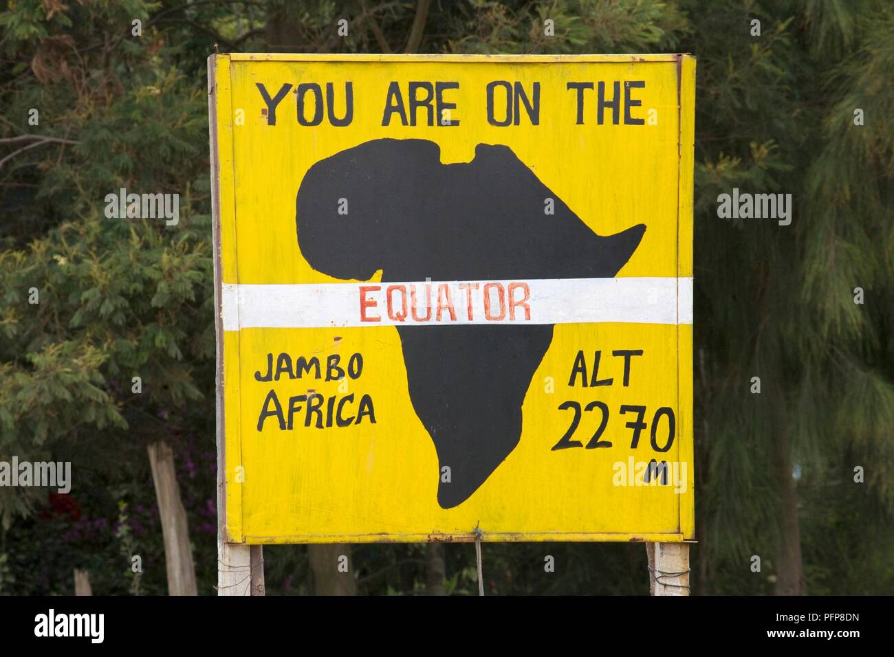 Kenya equator sign hi-res stock photography and images - Alamy