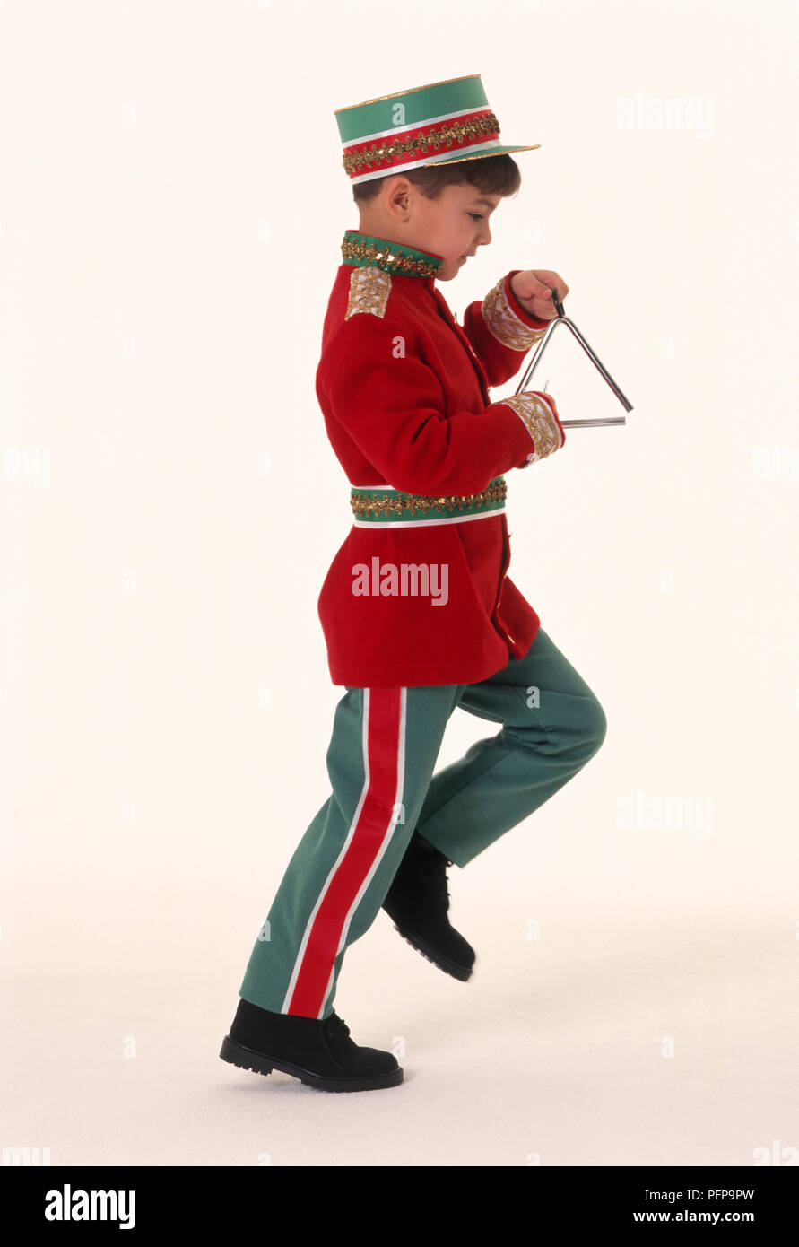 Marching band uniform hi-res stock photography and images - Alamy