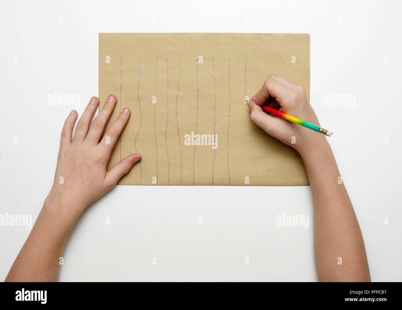 Drawing child lines hi-res stock photography and images - Alamy