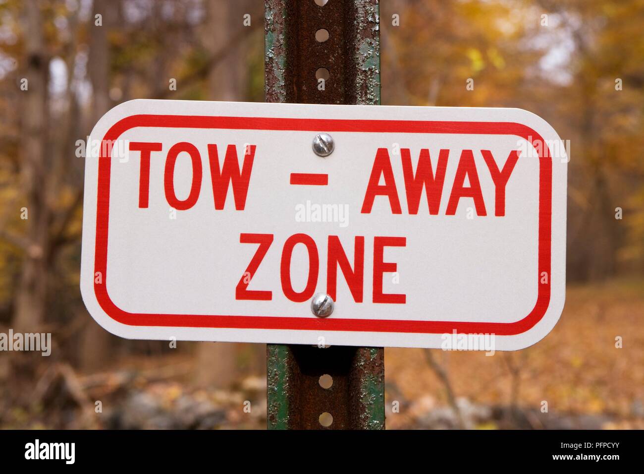 Usa tow zone hi-res stock photography and images - Alamy