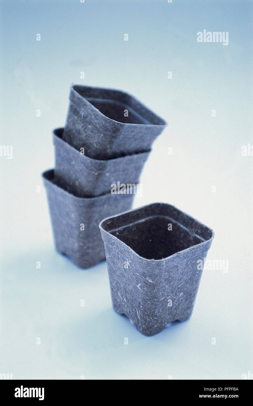 Biodegradable plant pots Stock Photo - Alamy