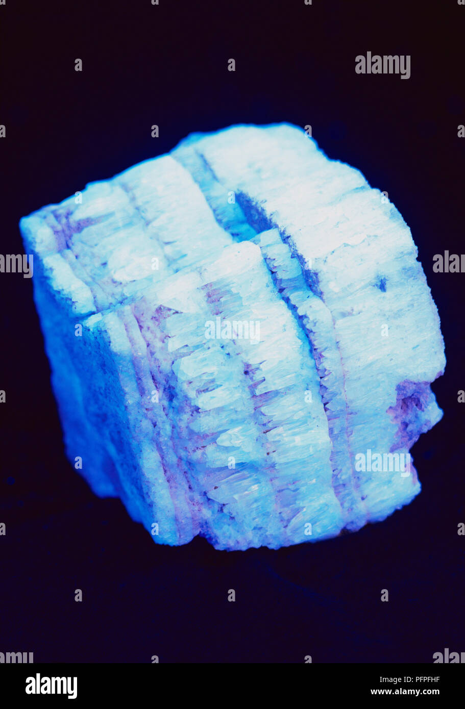 Columnar calcite hi-res stock photography and images - Alamy