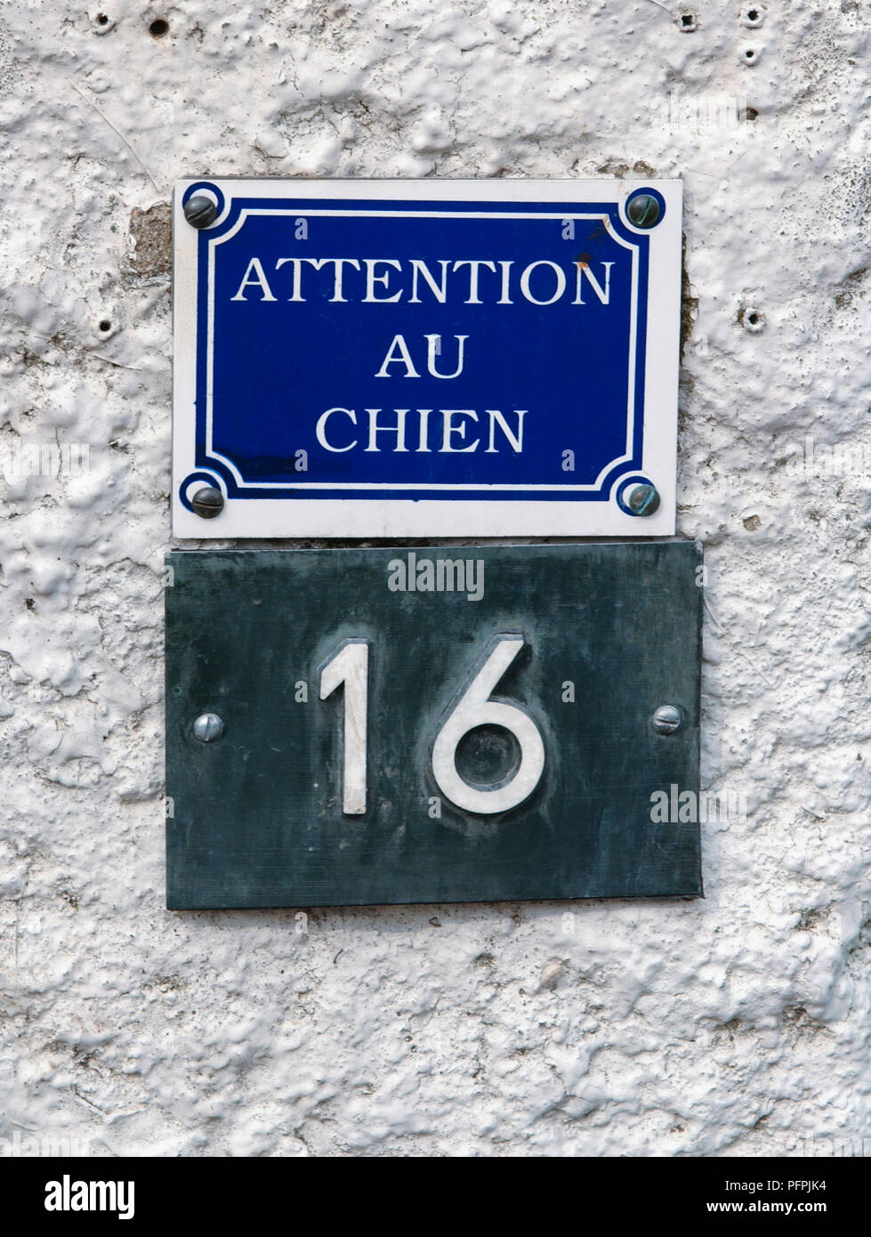 Number 16 sign hi-res stock photography and images - Alamy
