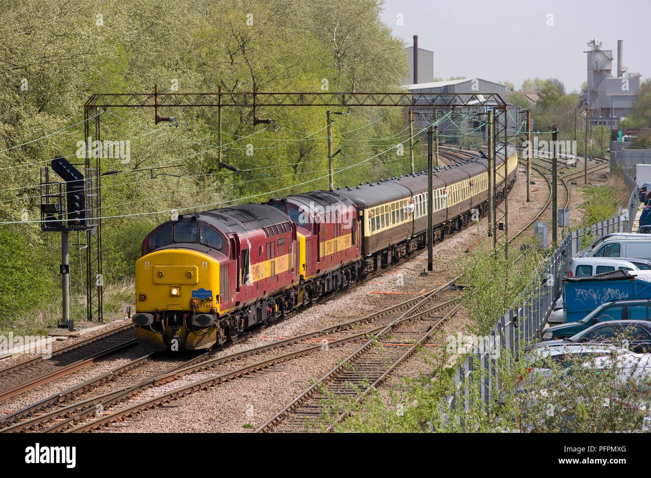 Class 37 Locomotives High Resolution Stock Photography and Images - Alamy
