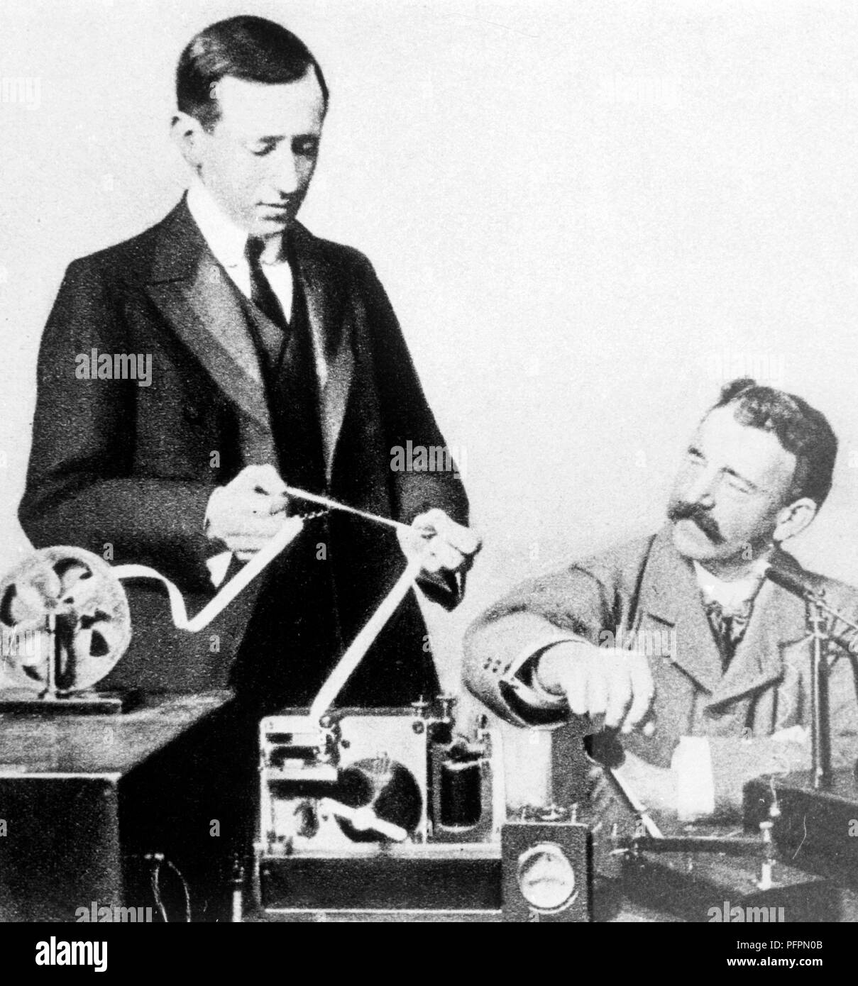 guglielmo marconi with assistant george kemp, 1901 Stock Photo - Alamy