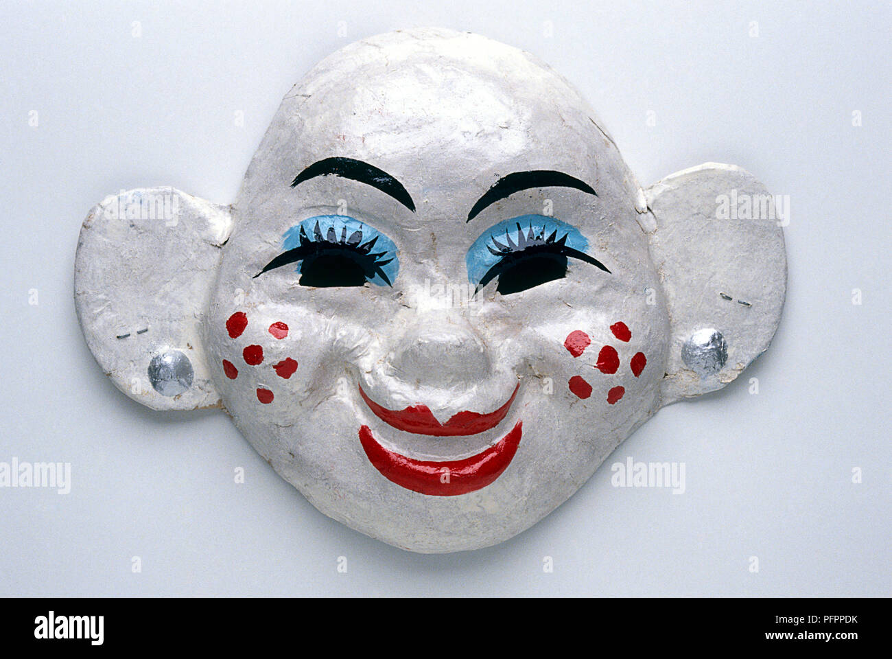 Vietnamese face mask worn at Trung Thu celebrations Stock Photo - Alamy