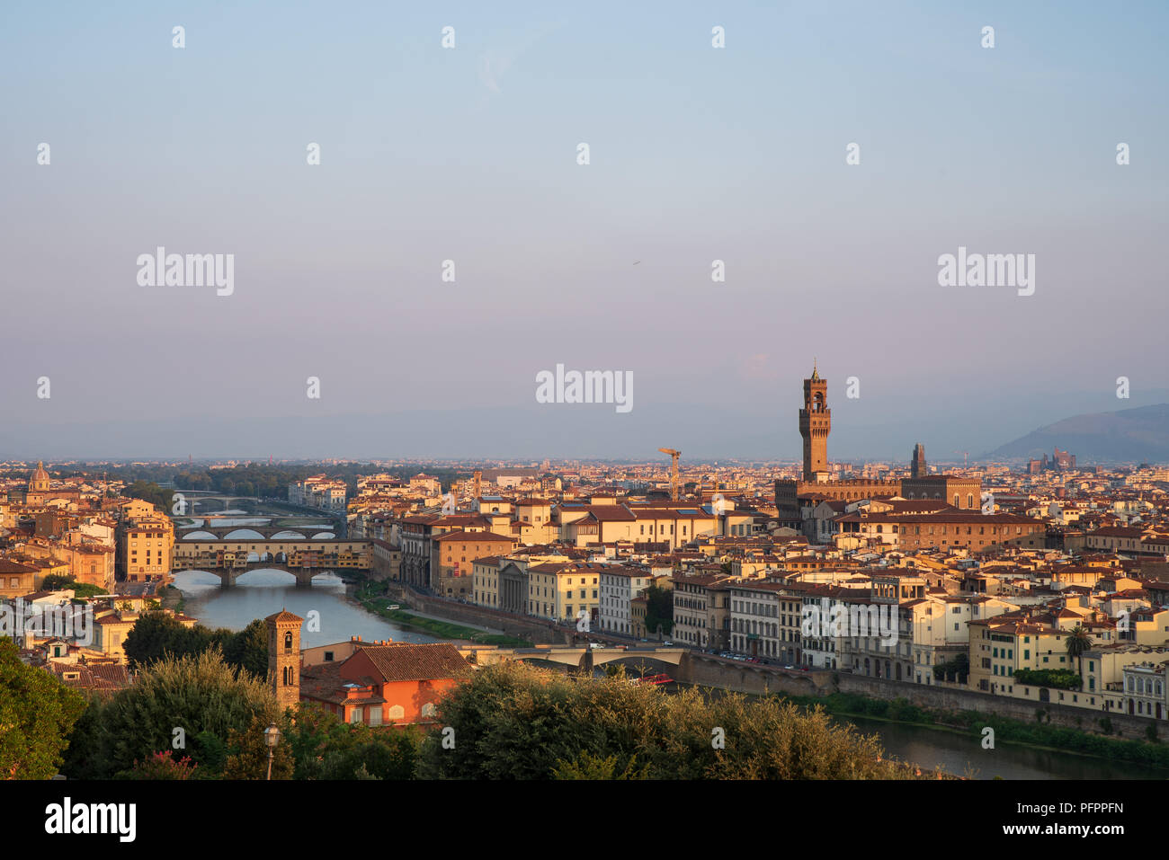 View of the city of Florence early in the morning. Tuscan cityscape ...