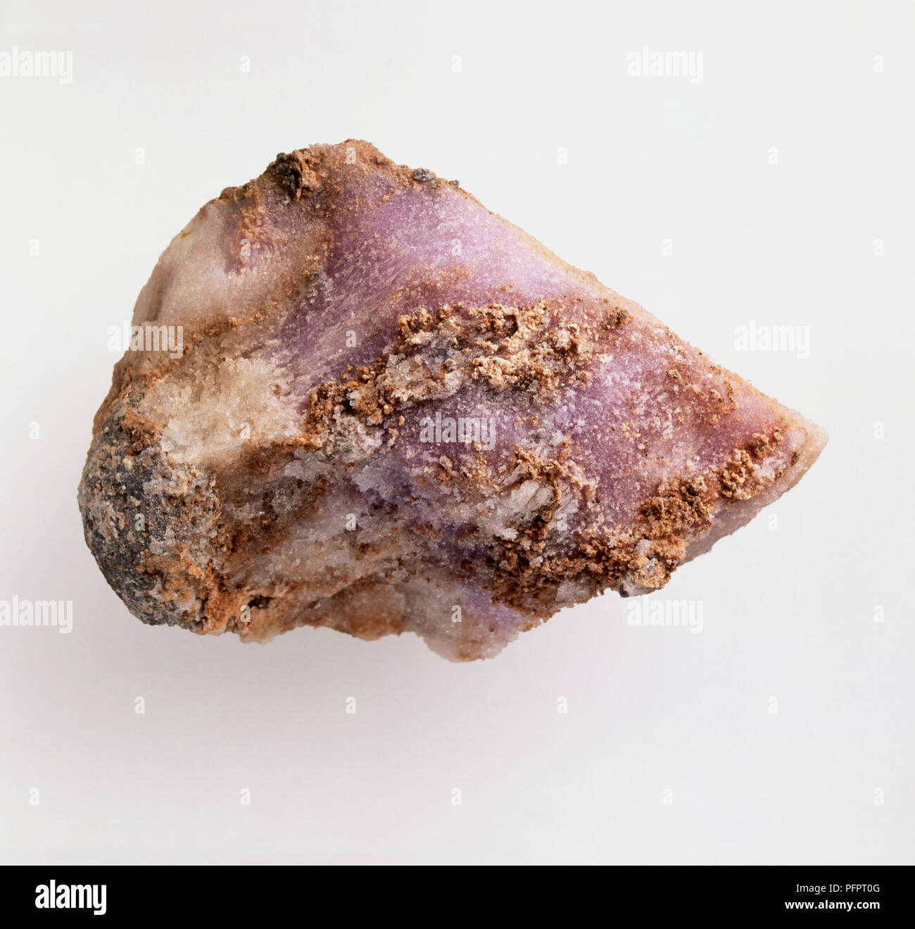 Nitratine mineral (sodium nitrate Stock Photo - Alamy