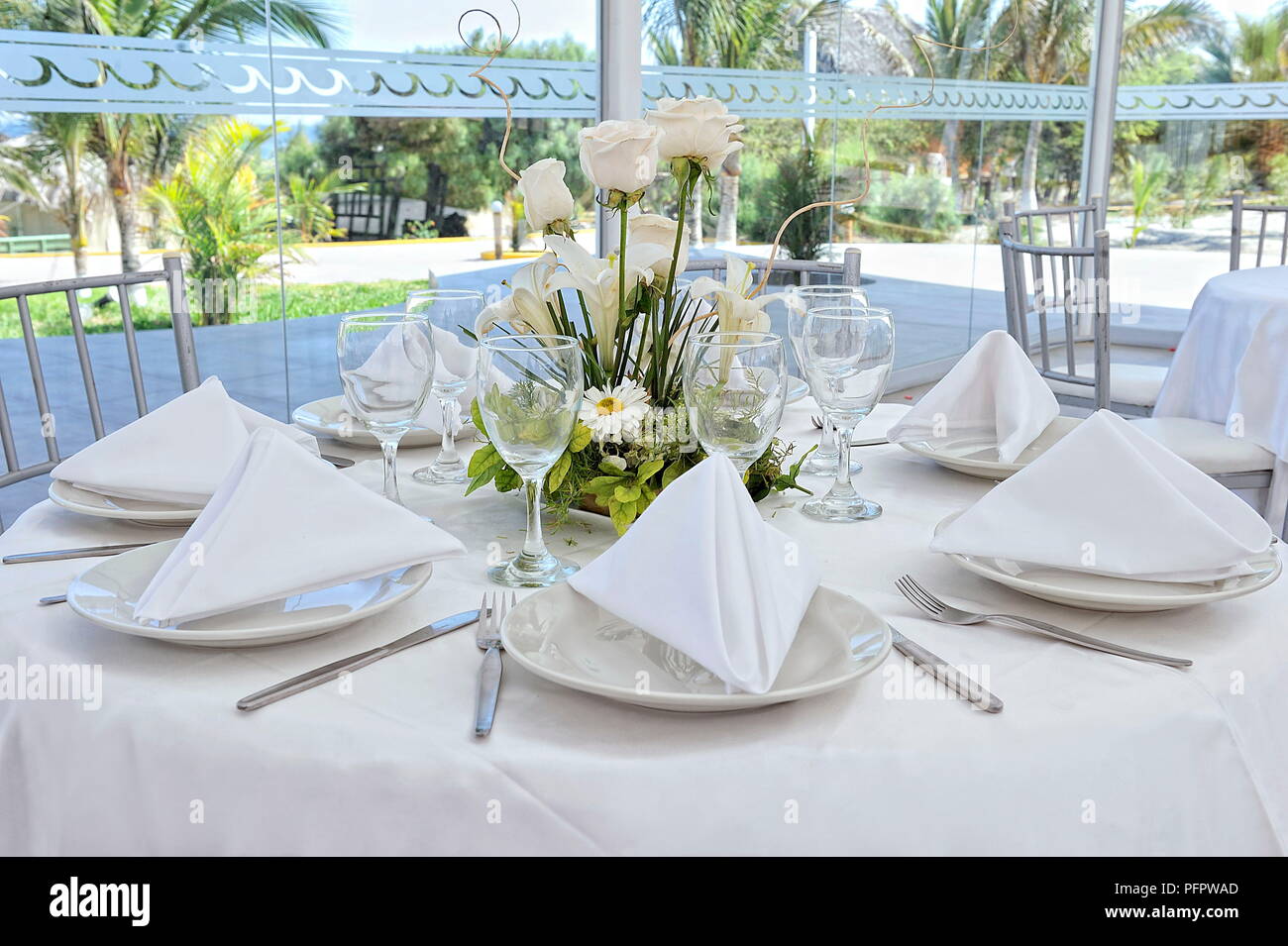 Nice Restaurant Table Chair High Resolution Stock Photography and ...