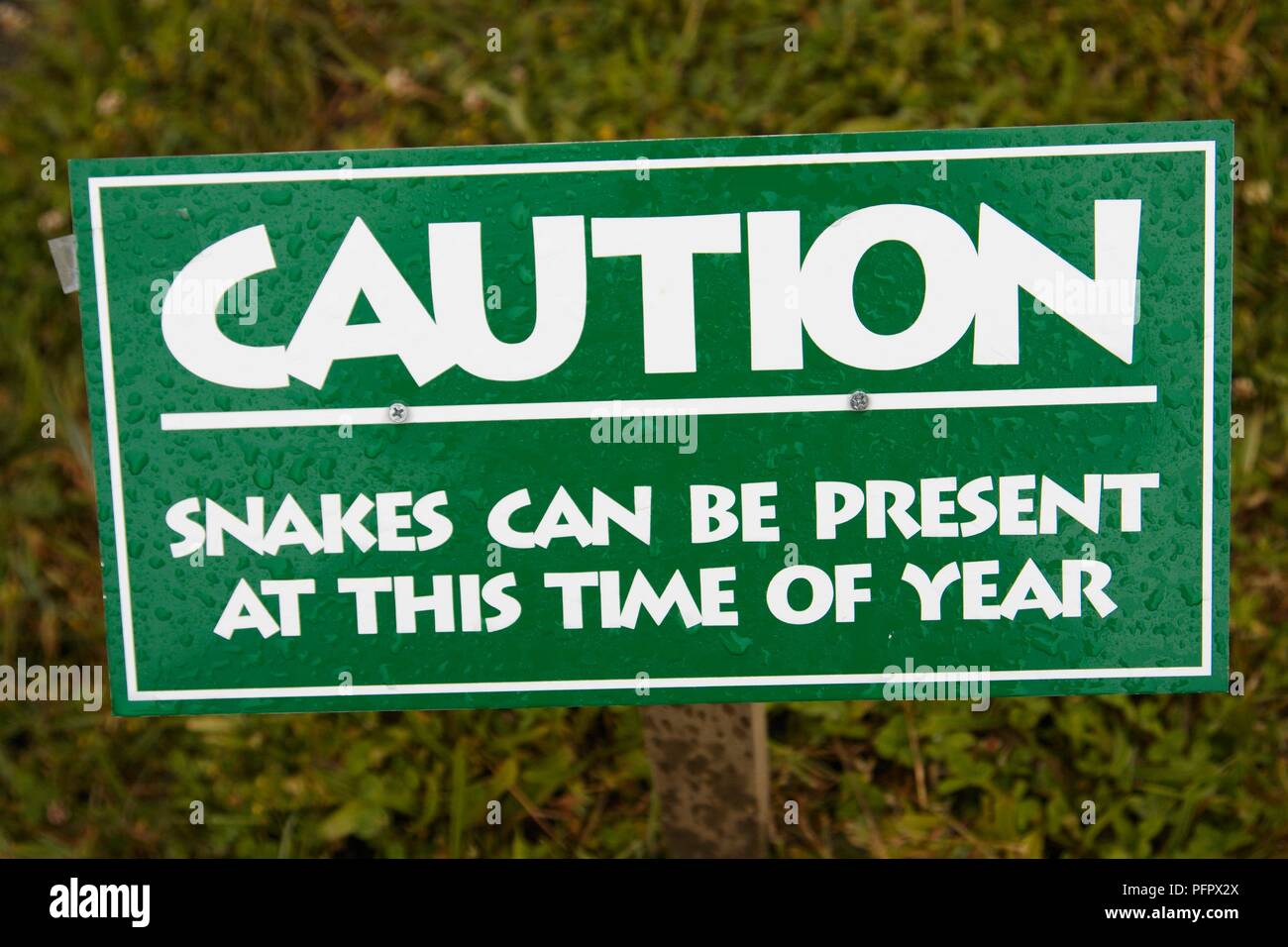 Snake warning sign australia hi-res stock photography and images - Alamy
