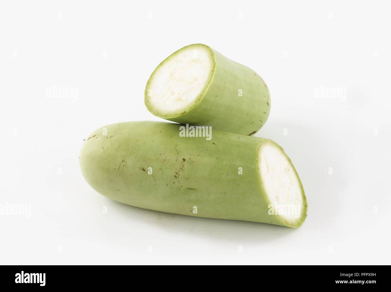 Two pieces of dudhi (lauki Stock Photo - Alamy