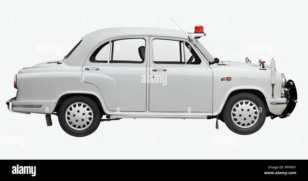 360 View Of Hindustan Ambassador Classic 2003 3D Model, 43% OFF