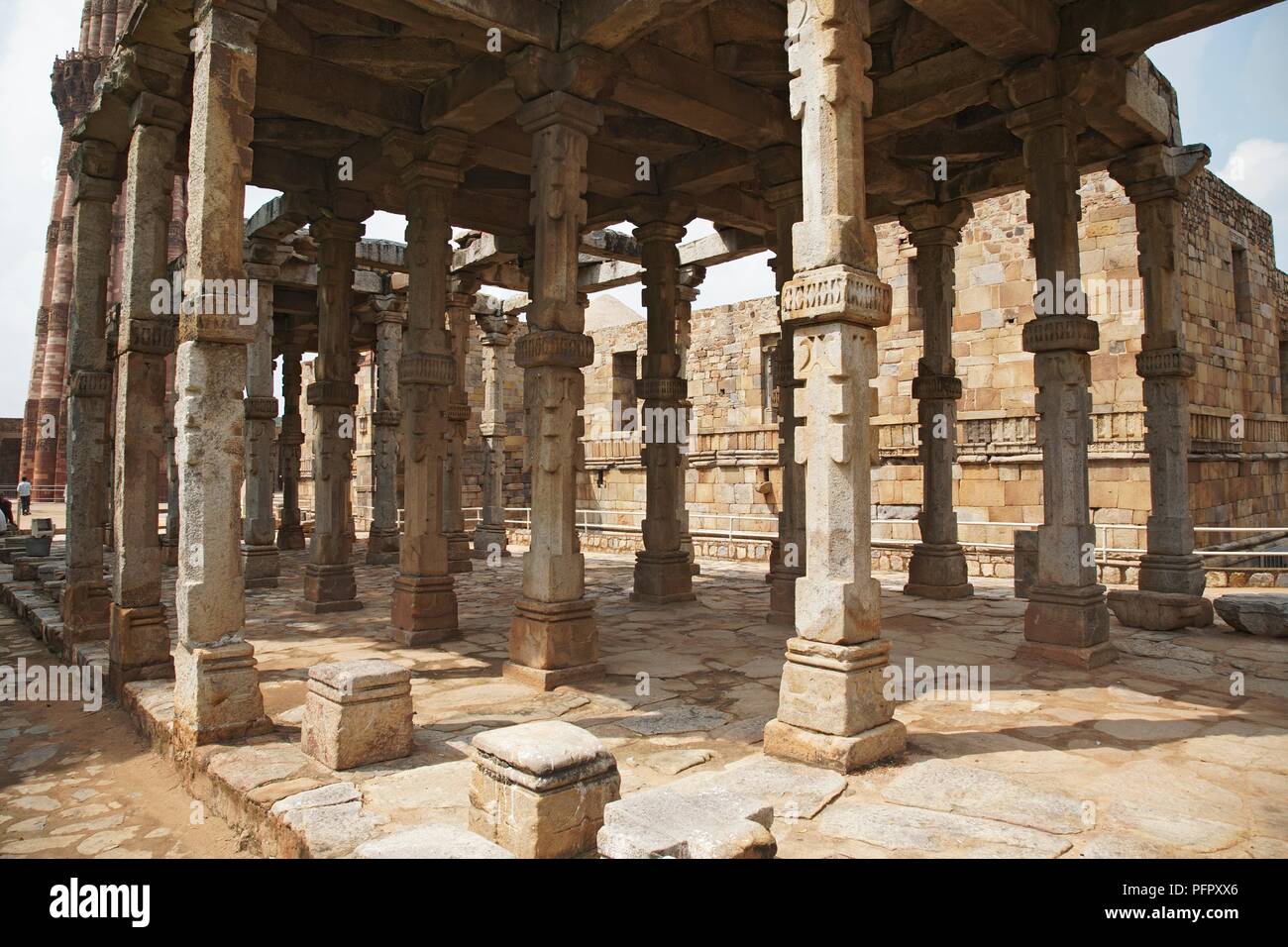 India, Delhi, Mehrauli, Qutb Minar Complex, Quwwat-ul-Islam ...