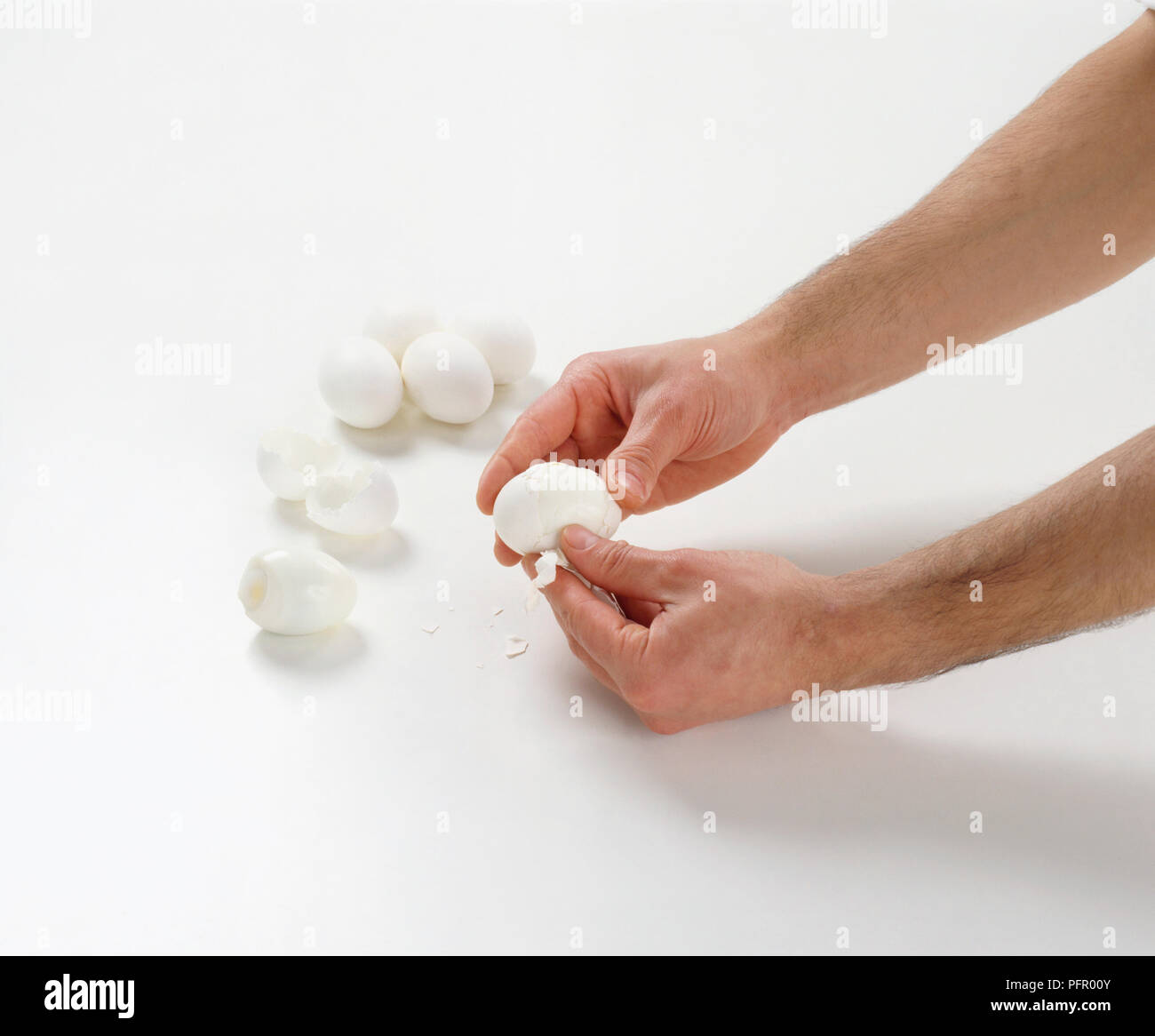 Peeling shells hi-res stock photography and images - Alamy