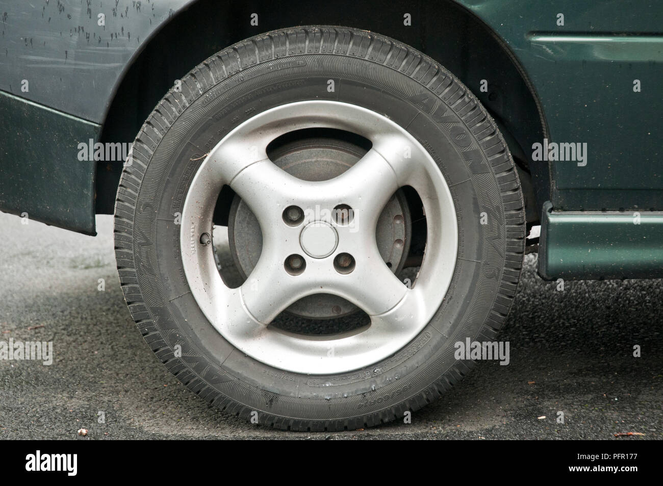 Car wheel and tyre Stock Photo - Alamy