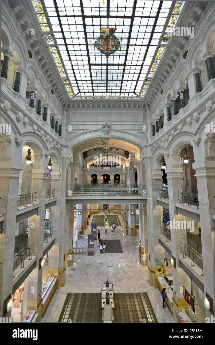 Cybele Palace (Palacio de Cibeles), Madrid, Spain Stock Photo - Alamy