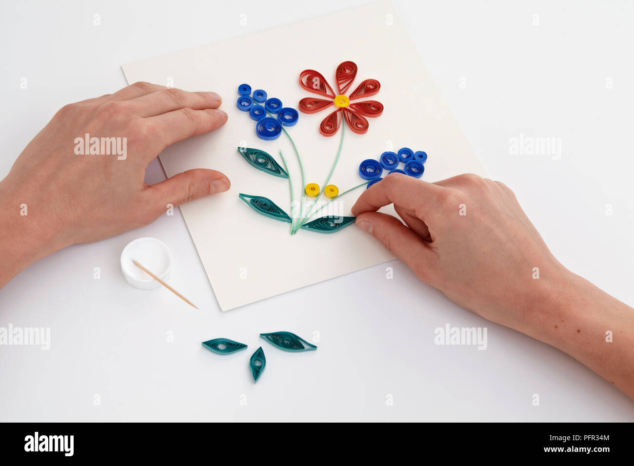Gluing shapes hi-res stock photography and images - Alamy