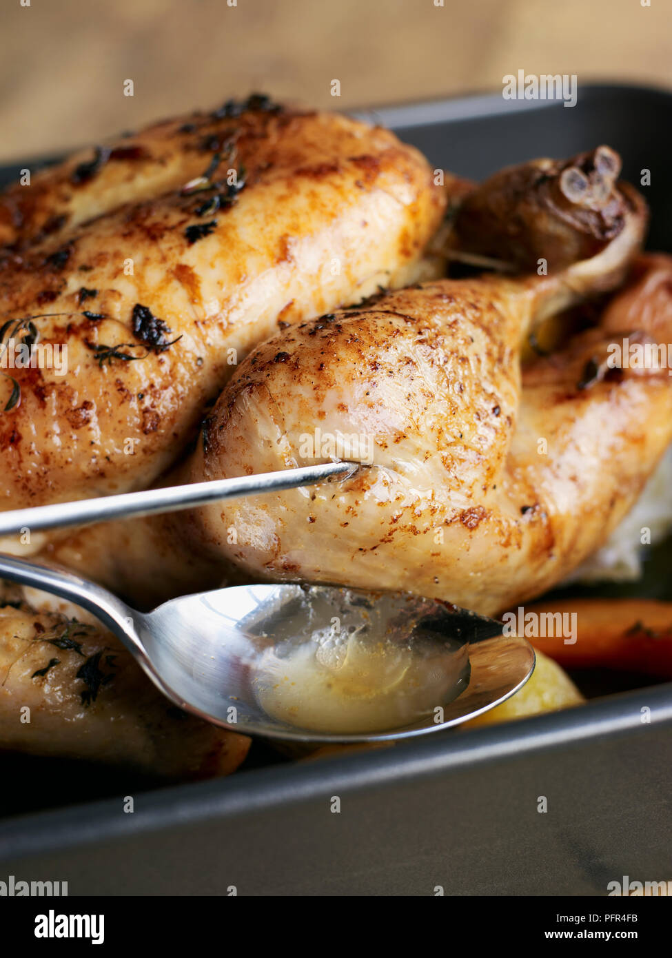 Cooking juices chicken hi-res stock photography and images - Alamy