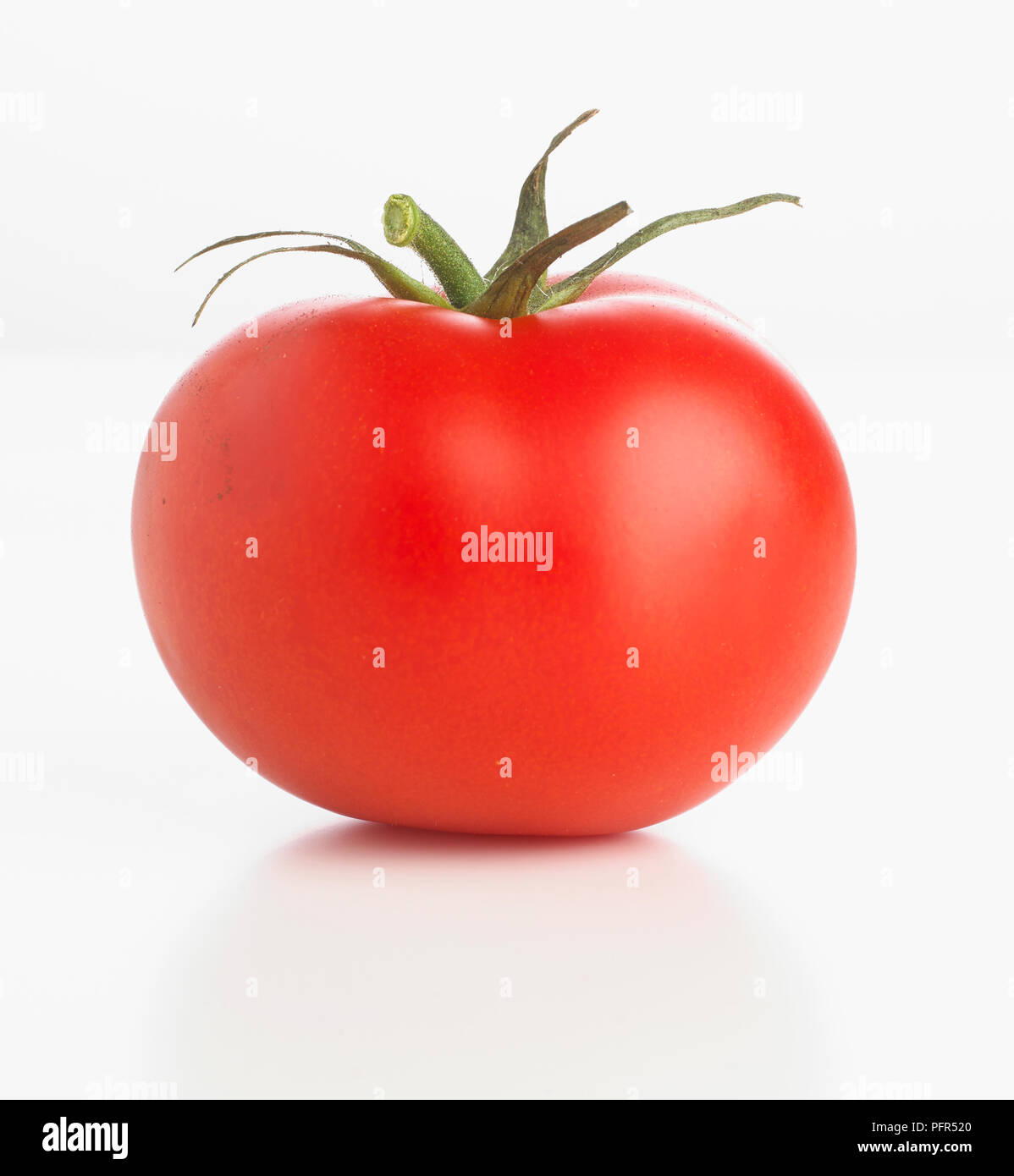 Studio tomato hi-res stock photography and images - Alamy