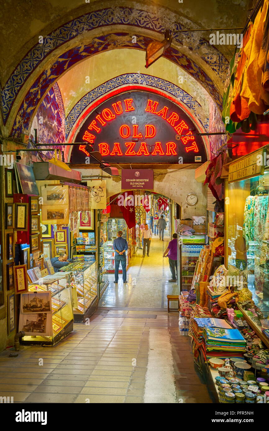 Old Bazaar Istanbul High Resolution Stock Photography and Images - Alamy