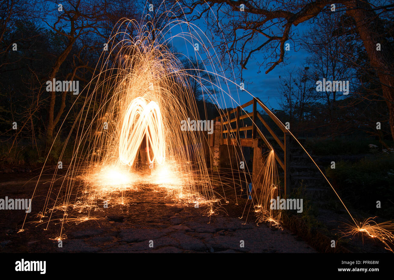 Steel wool infinity Stock Photo - Alamy