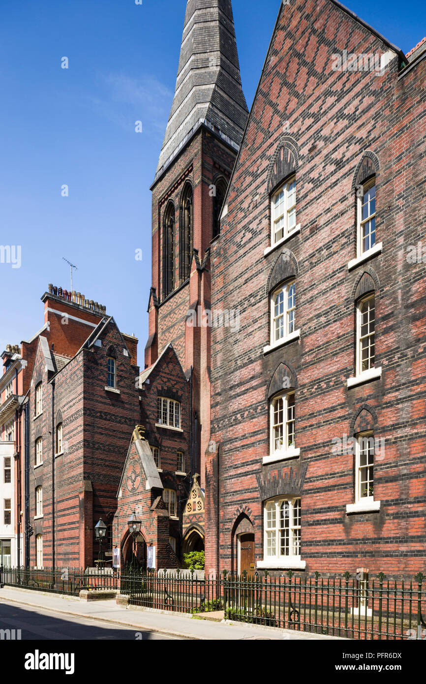 William butterfield hi-res stock photography and images - Alamy