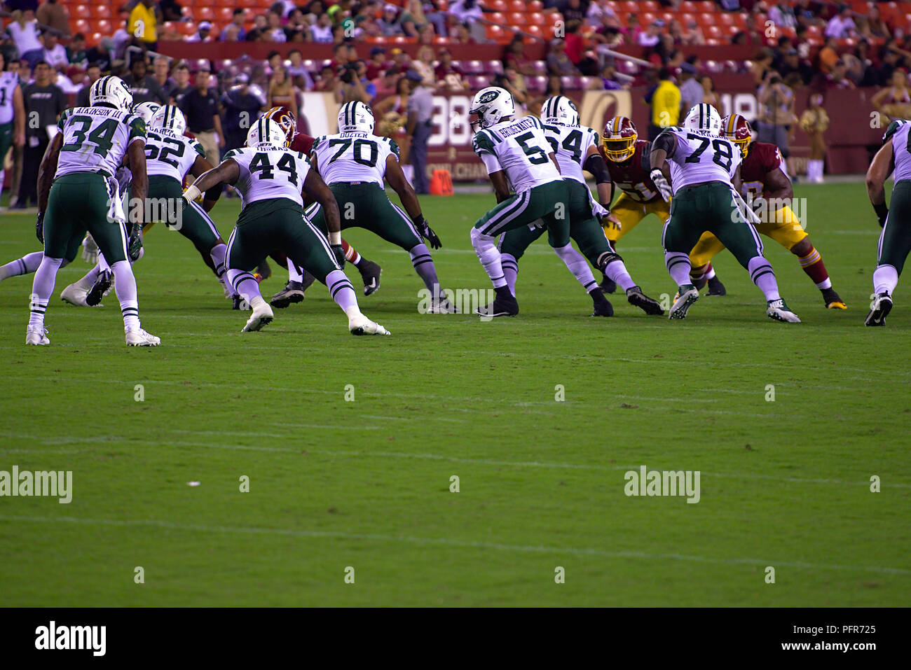 Fedex field football stadium hi-res stock photography and images - Alamy
