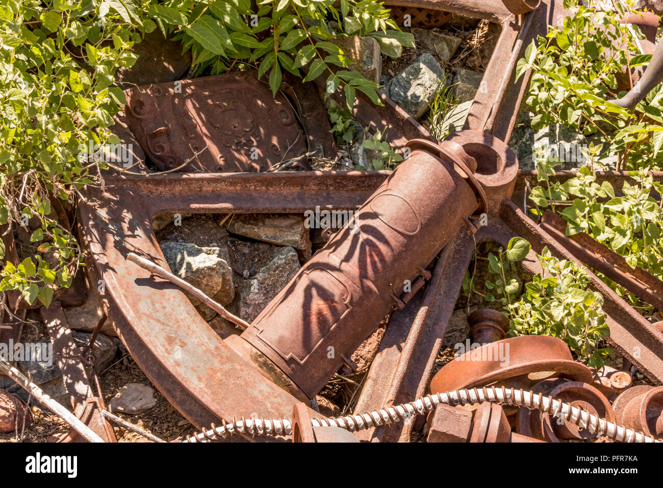 Vintage wheel hi-res stock photography and images - Alamy