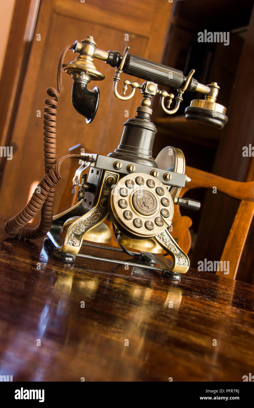 Crank handle phone hi-res stock photography and images - Alamy
