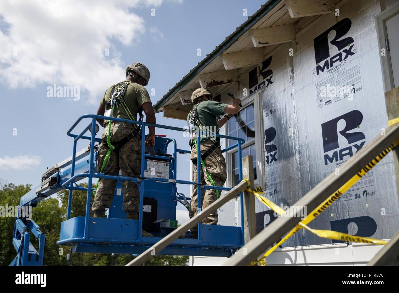 British Army Spr. John Rees (right), commando with 131 Commando ...