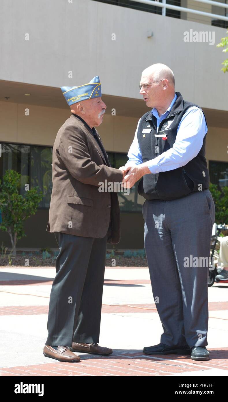 Col maxwell hi-res stock photography and images - Alamy