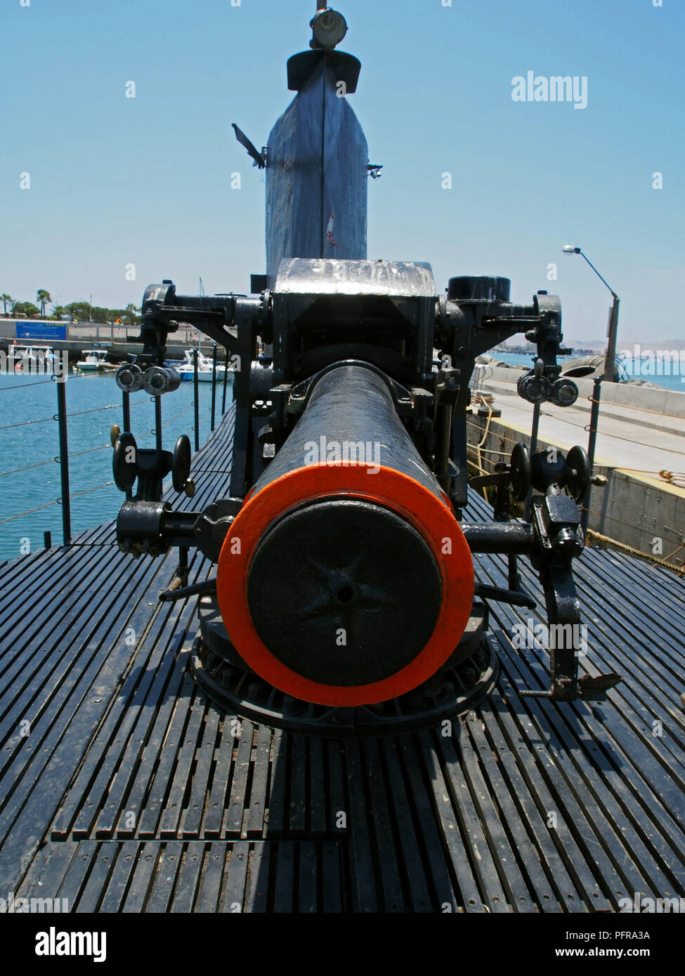 127 mm (5") gun and conning tower on the deck of the BAP Abtao (SS-42 ...