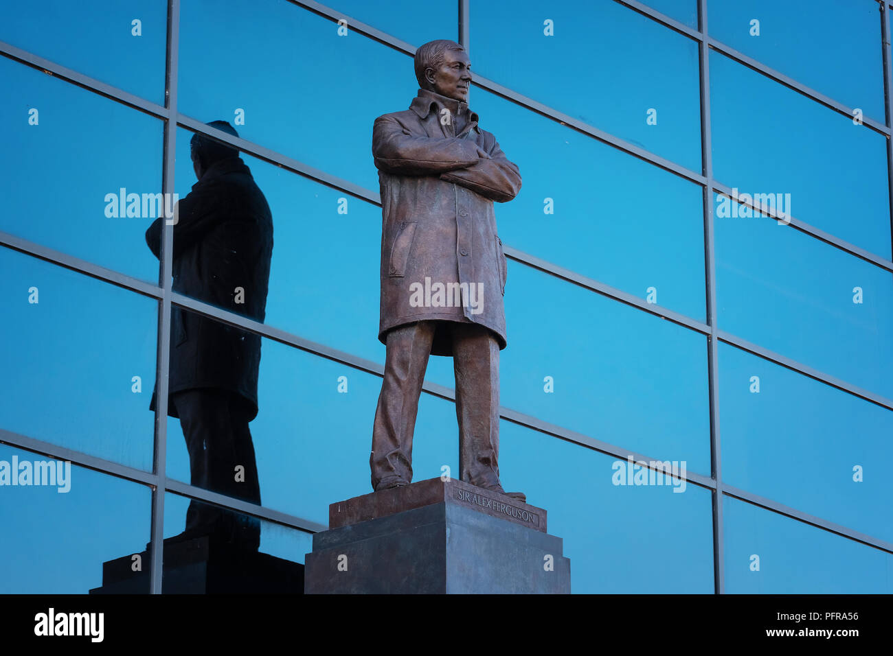 MANCHESTER, UK - MAY 19 2018: Sir Alex Ferguson Bronze statue in front ...