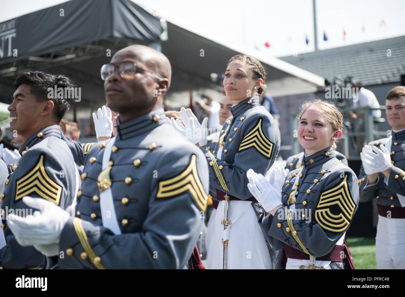 U.S. Military Academy cadets thank their families during their ...