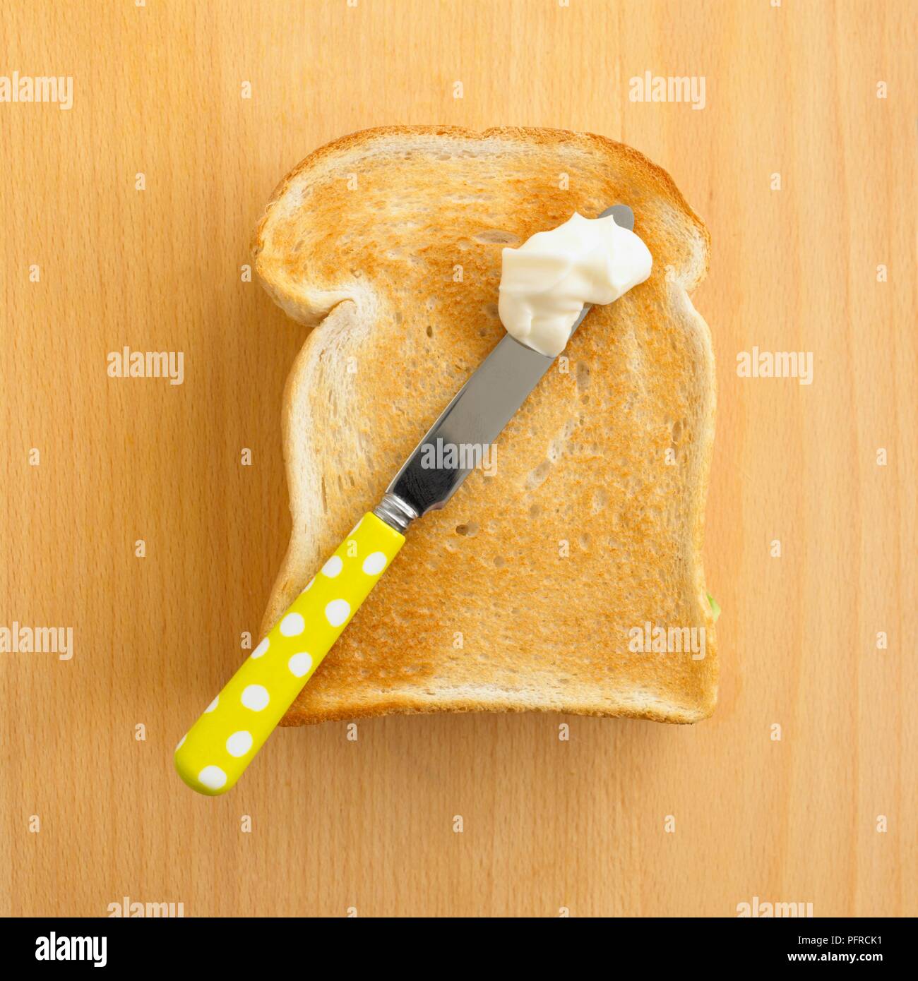 Mayonnaise blob hi-res stock photography and images - Alamy