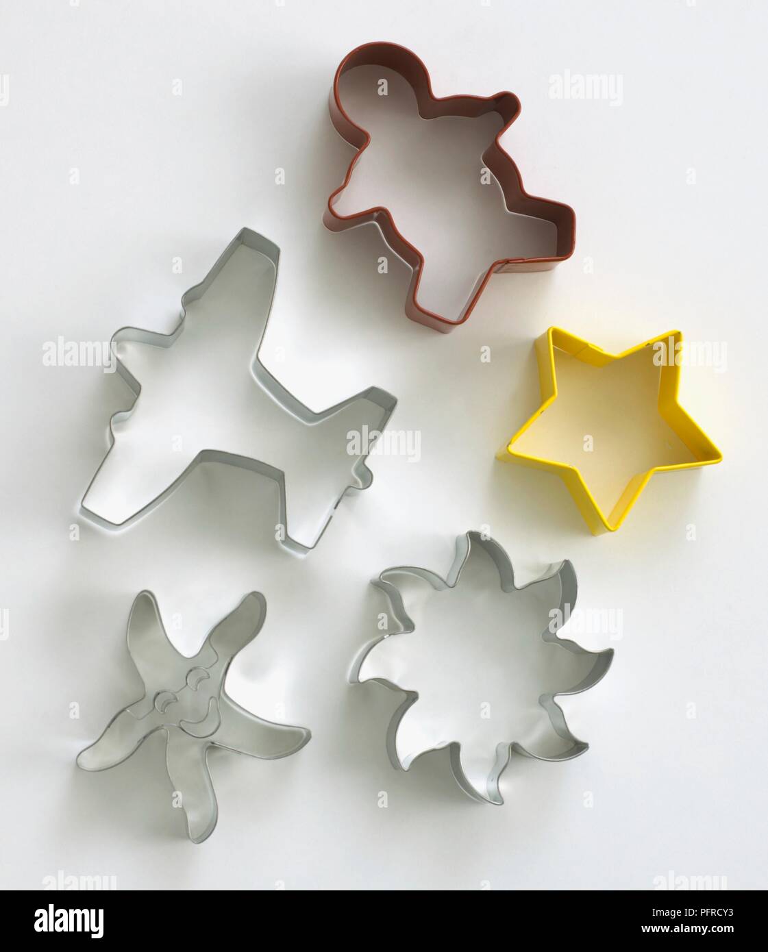 Selection of biscuit cutters of different shapes Stock Photo - Alamy