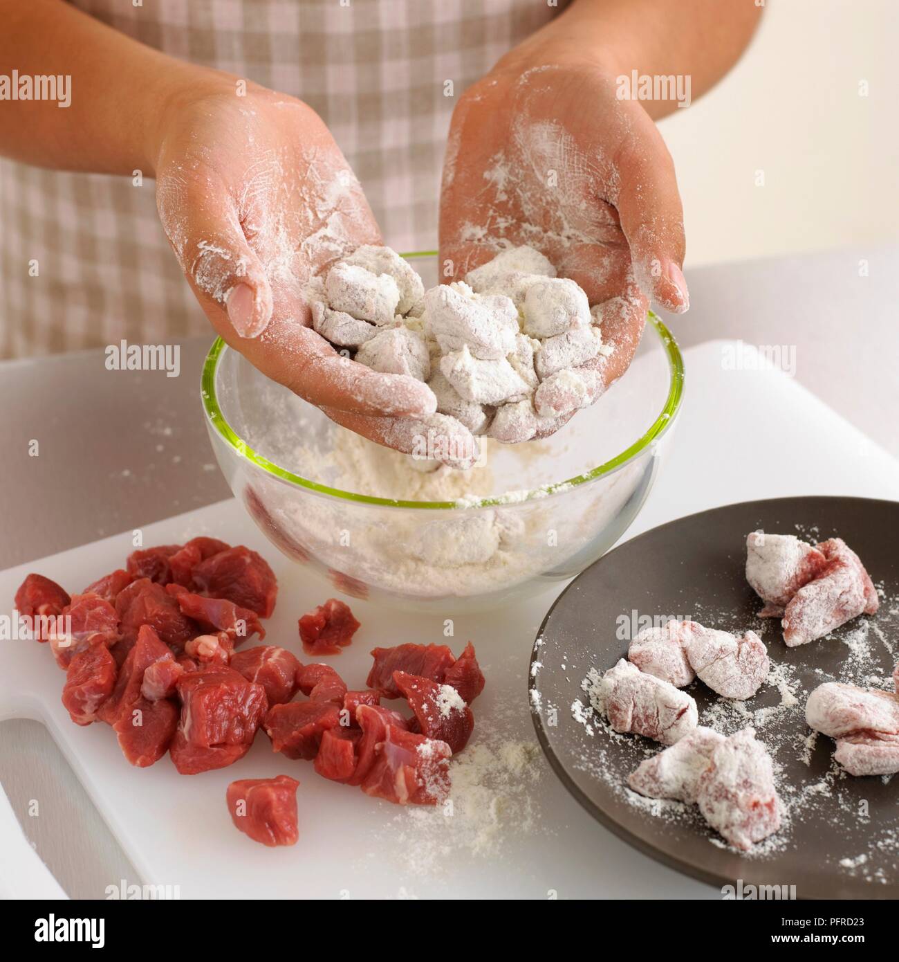 Flour coating hi-res stock photography and images - Alamy