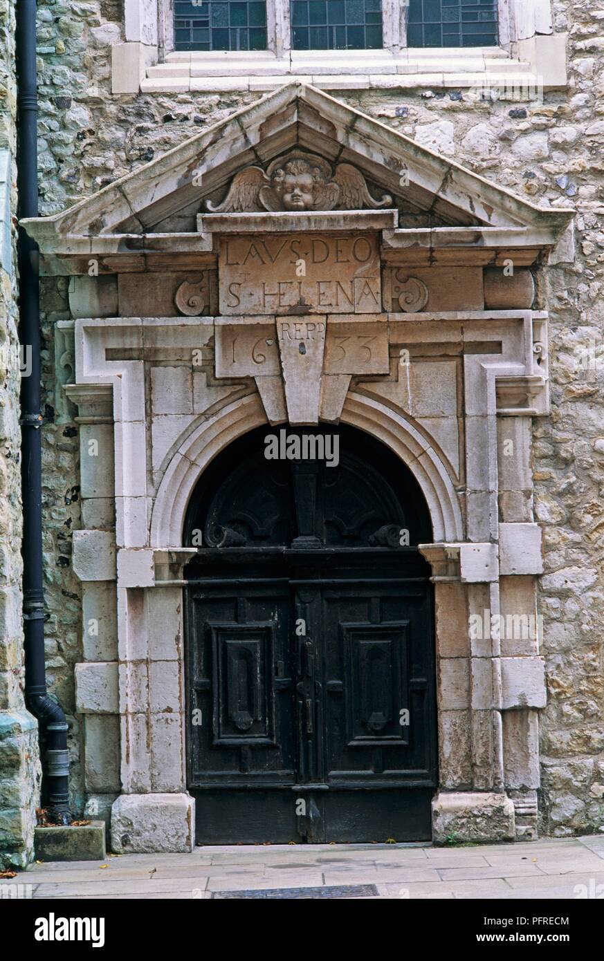 Bow church london hi-res stock photography and images - Alamy